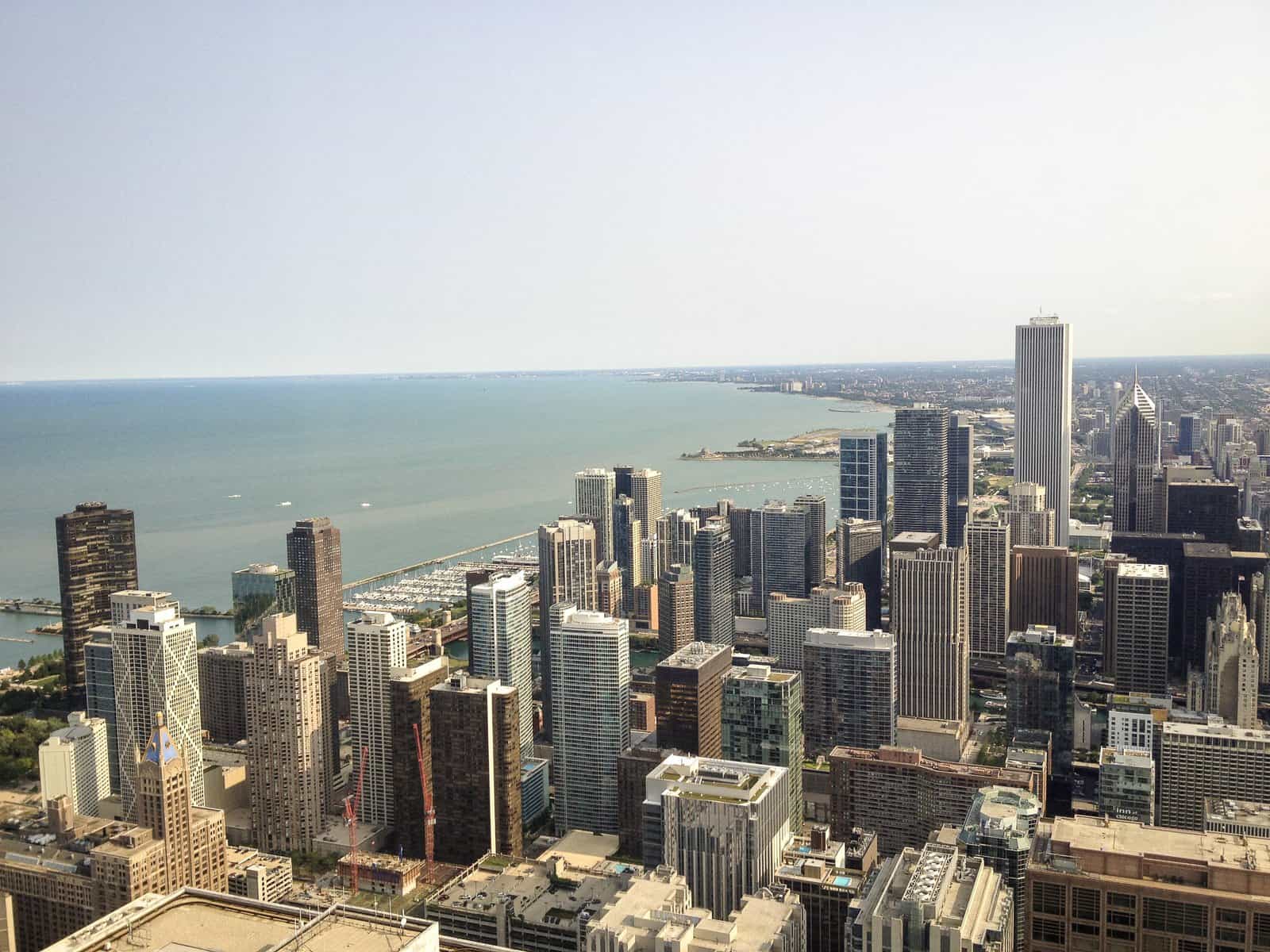 15 Famous Things About Chicago You Must Experience - Traveling Ness