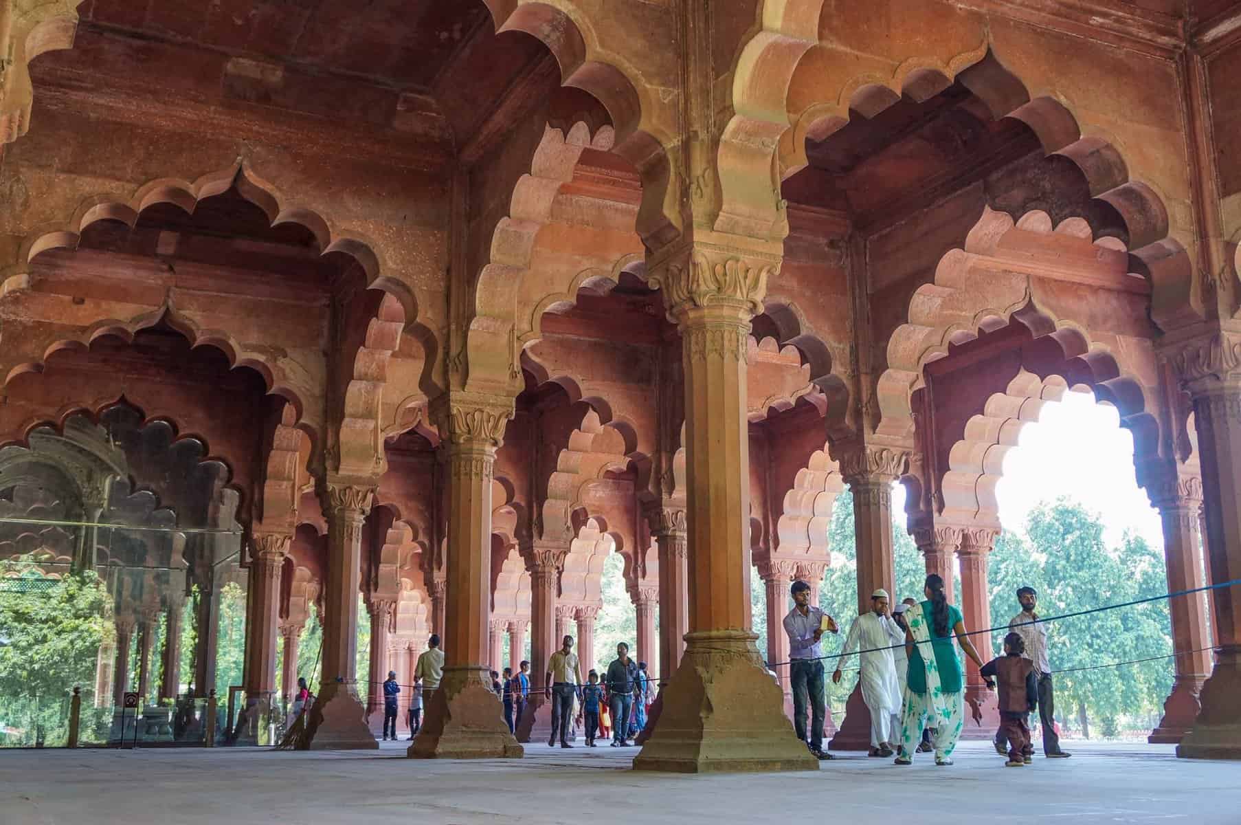 A First Timer’s Guide To 3 Days In Delhi Itinerary - Traveling Ness