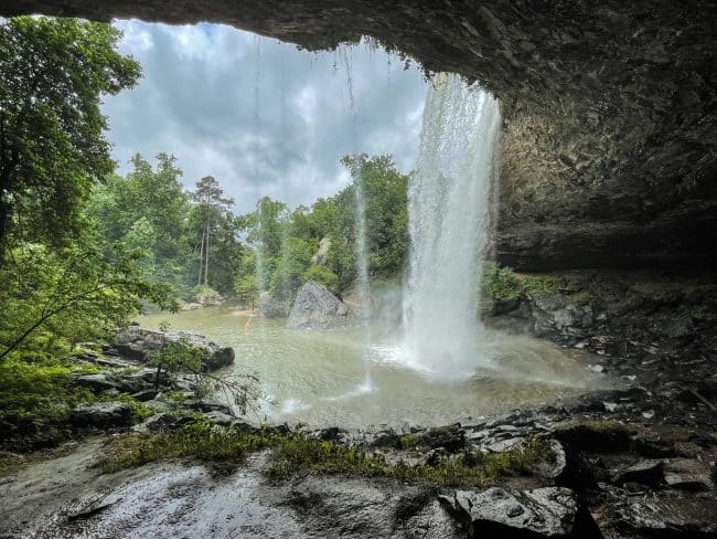 7 Amazing Waterfalls In Alabama That Will Take Your Breath Away